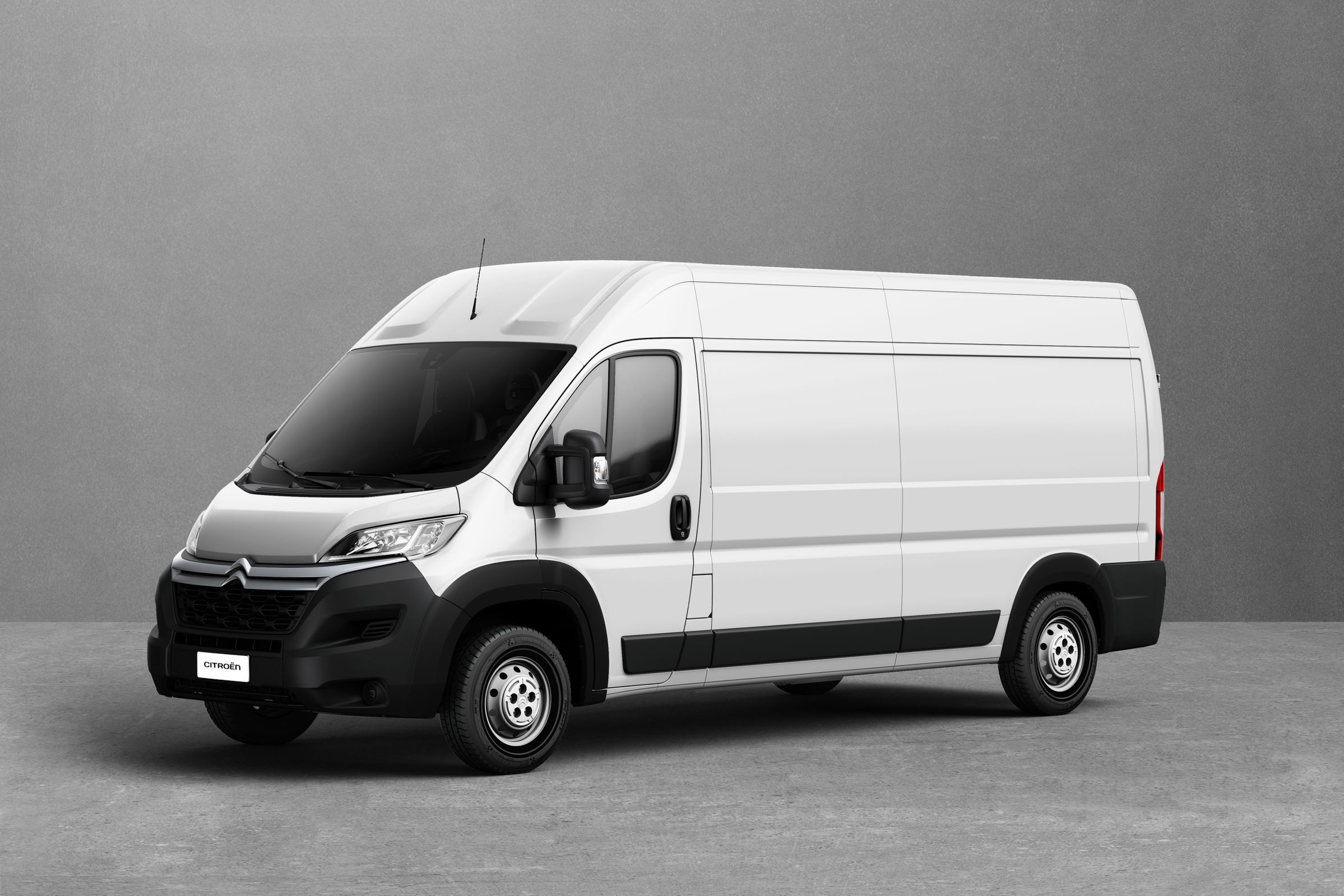 Citroën Jumper e Peugeot Boxer ganham versões para motoristas com CNH ...